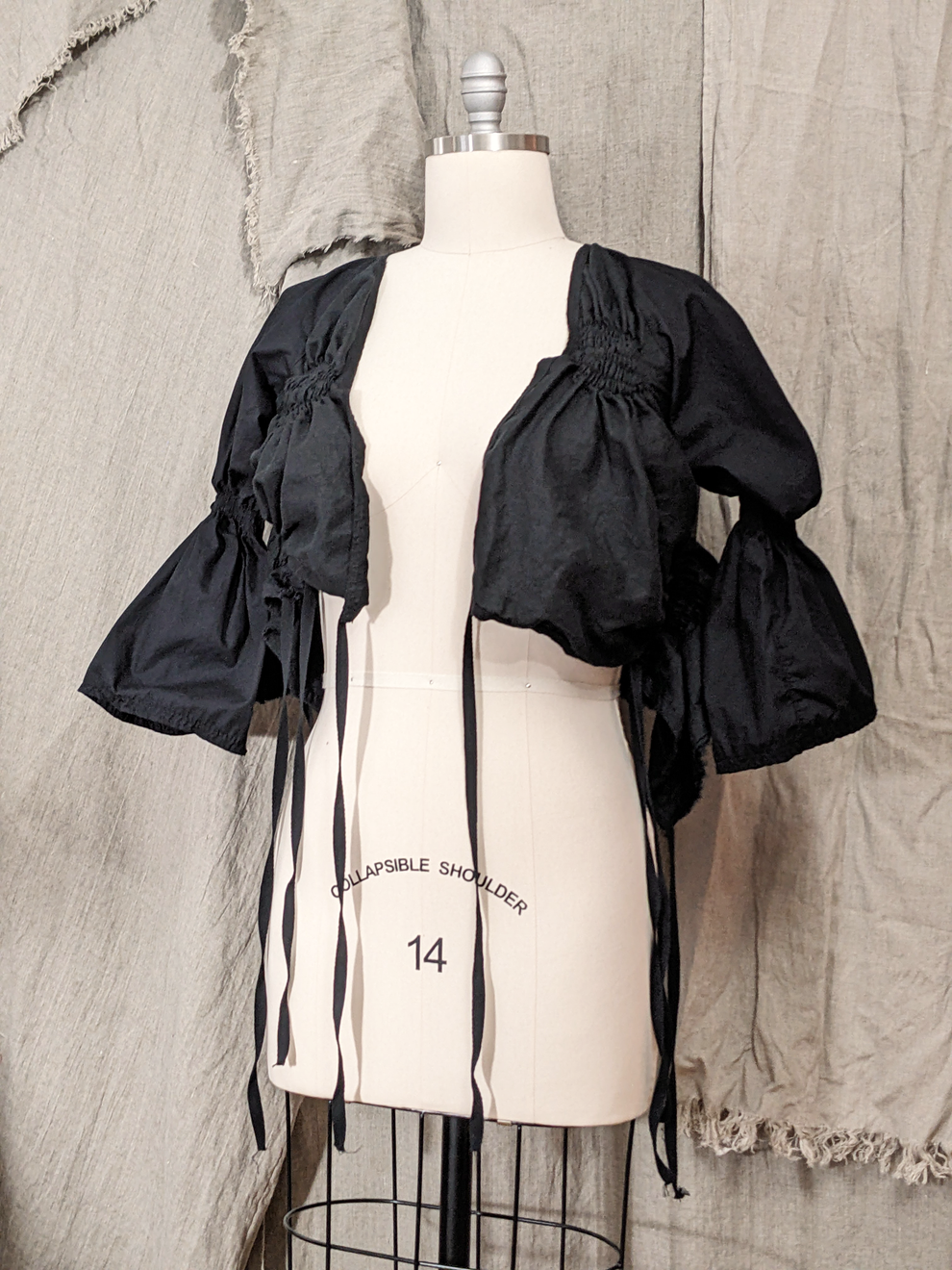 wingofthebat cropped wrap jacket (Black) – secret lentil