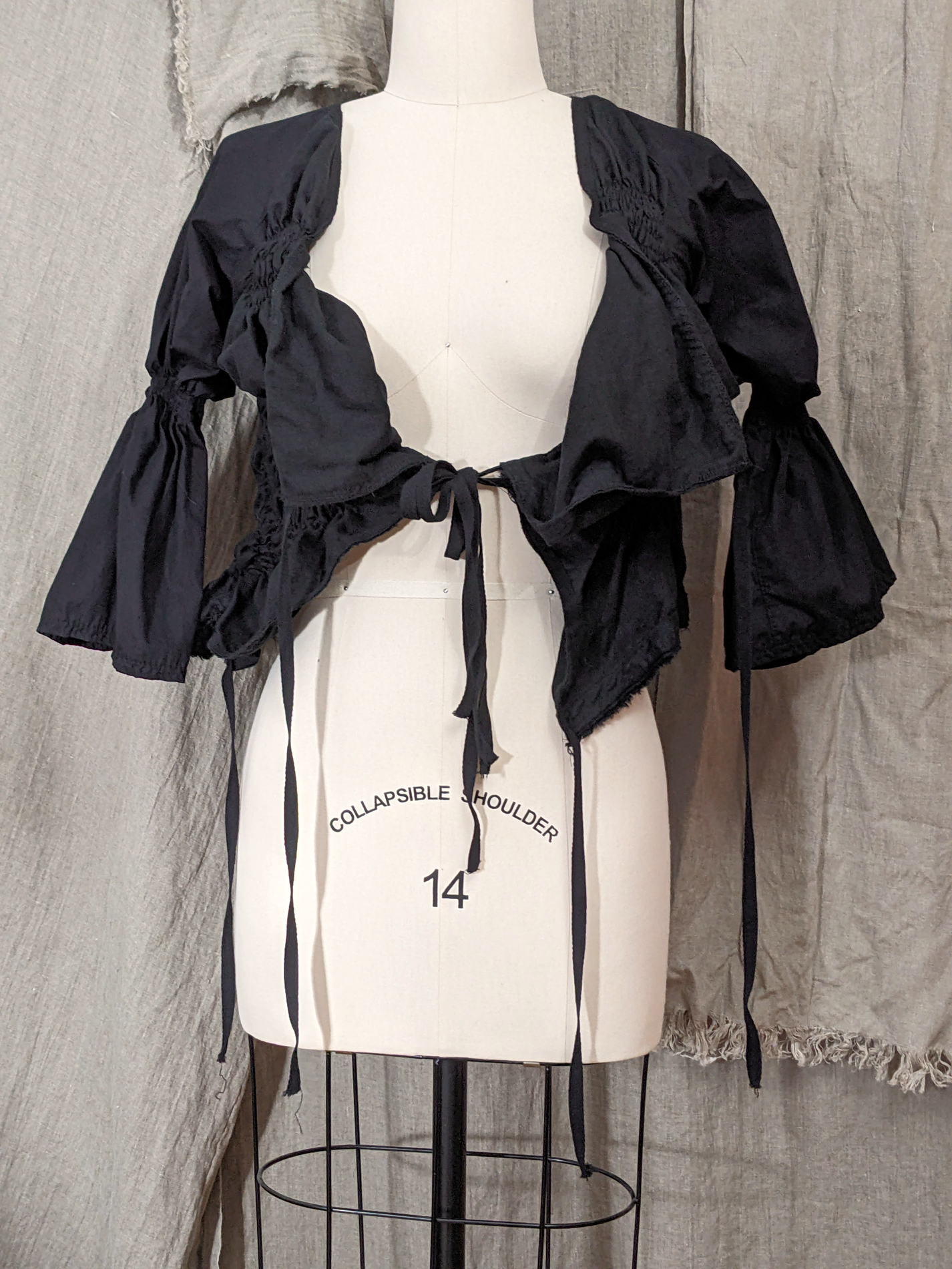 wingofthebat cropped wrap jacket (Black) – secret lentil
