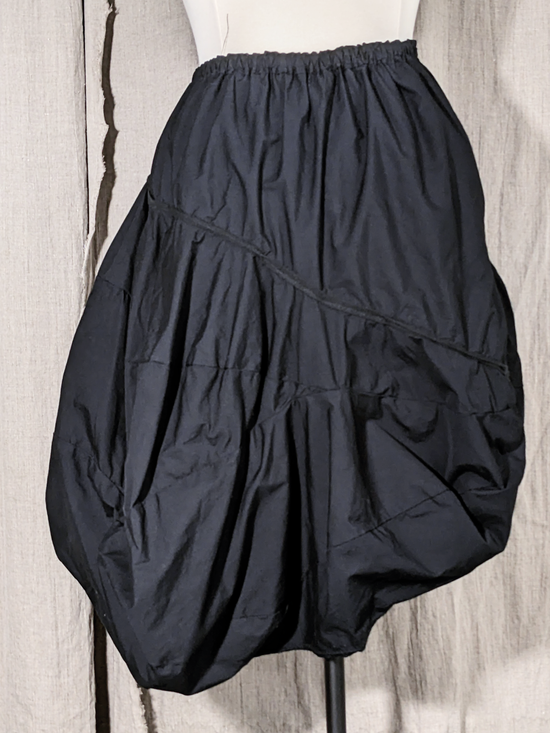 viva le poof skirt with side pocket – secret lentil